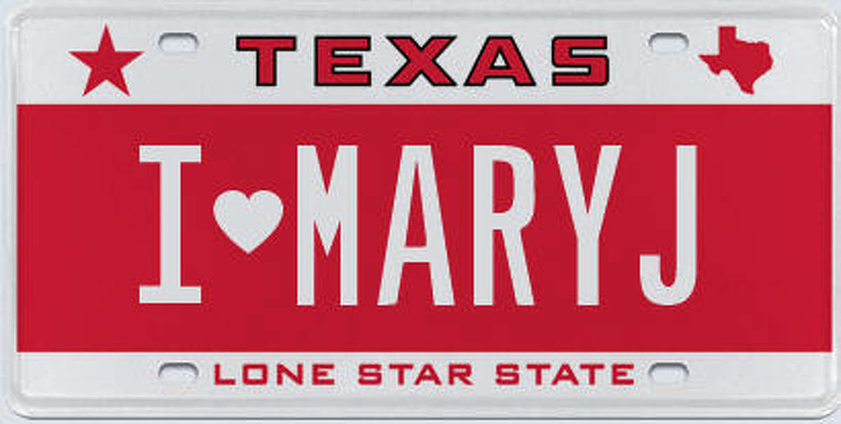 Remember the Alamo with this new specialty license plate