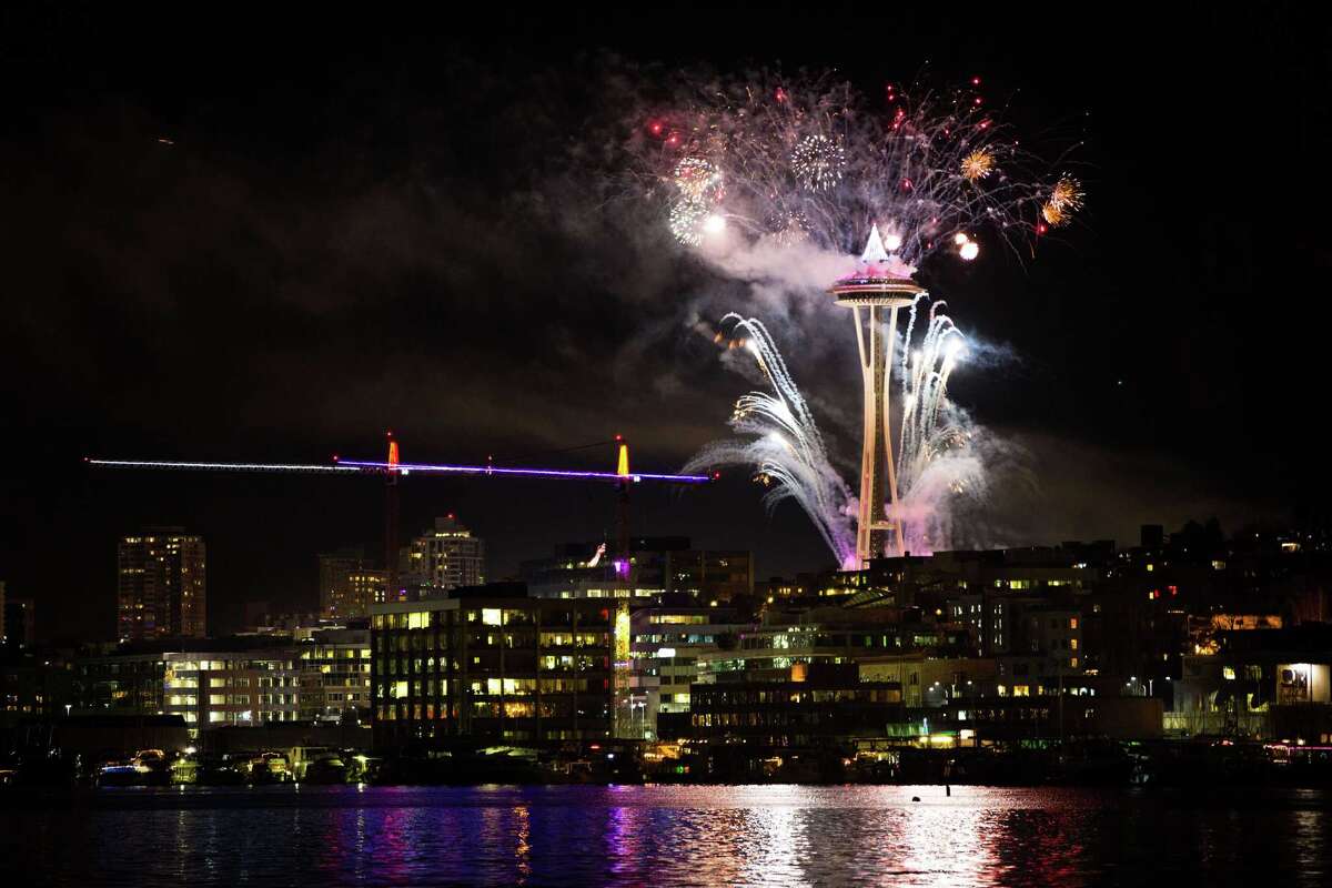 Fireworks to return to Seattle's Space Needle for New Year's Eve, but ...