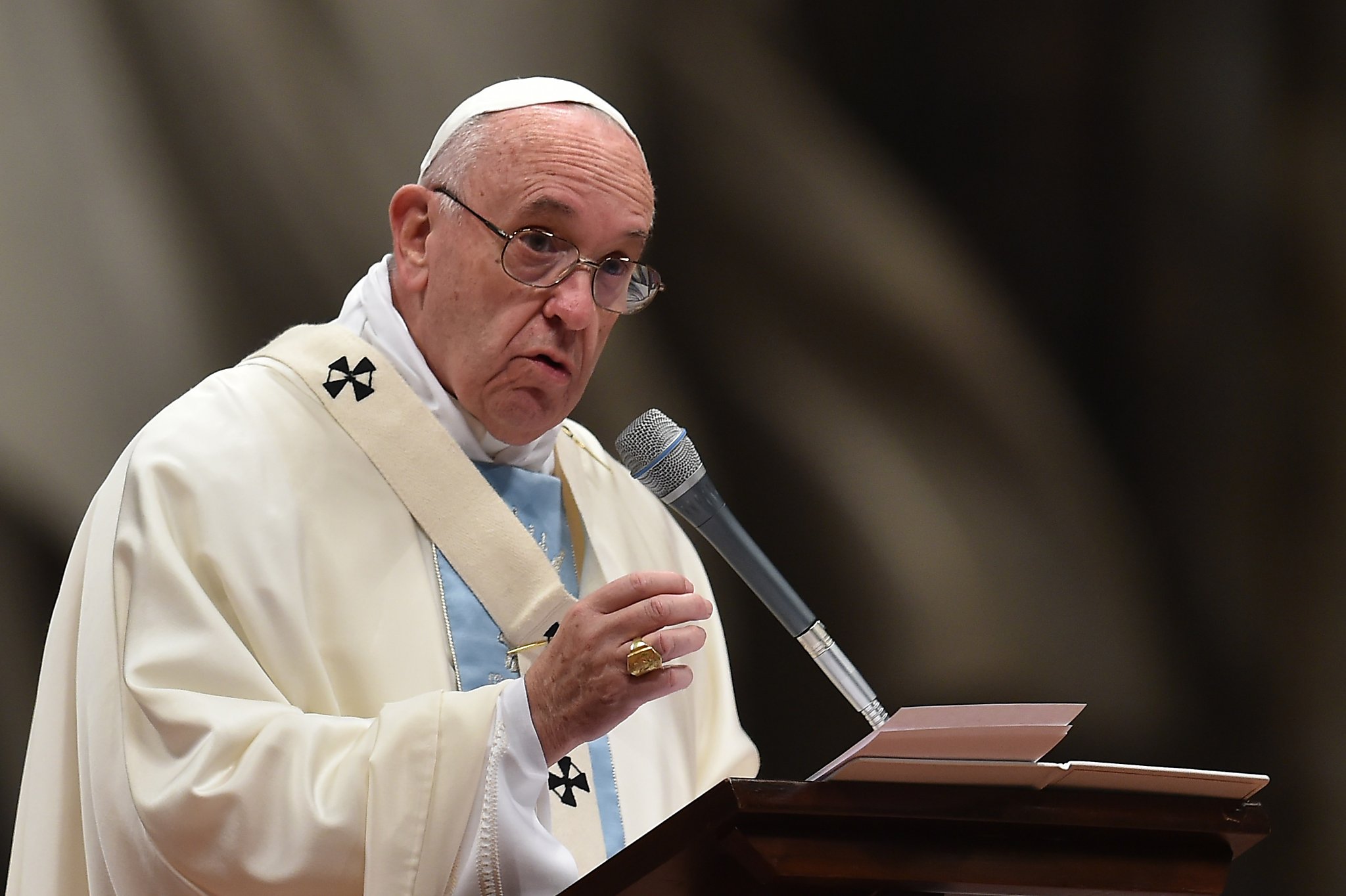 Pope calls for action to relieve persecution