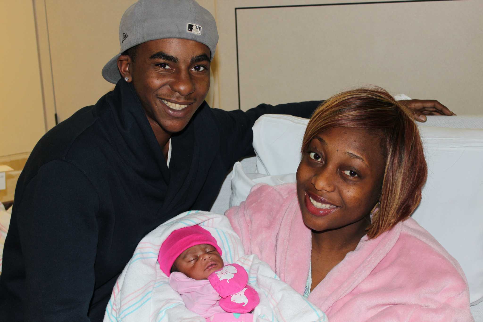 Houston's first baby of 2016 born right at midnight