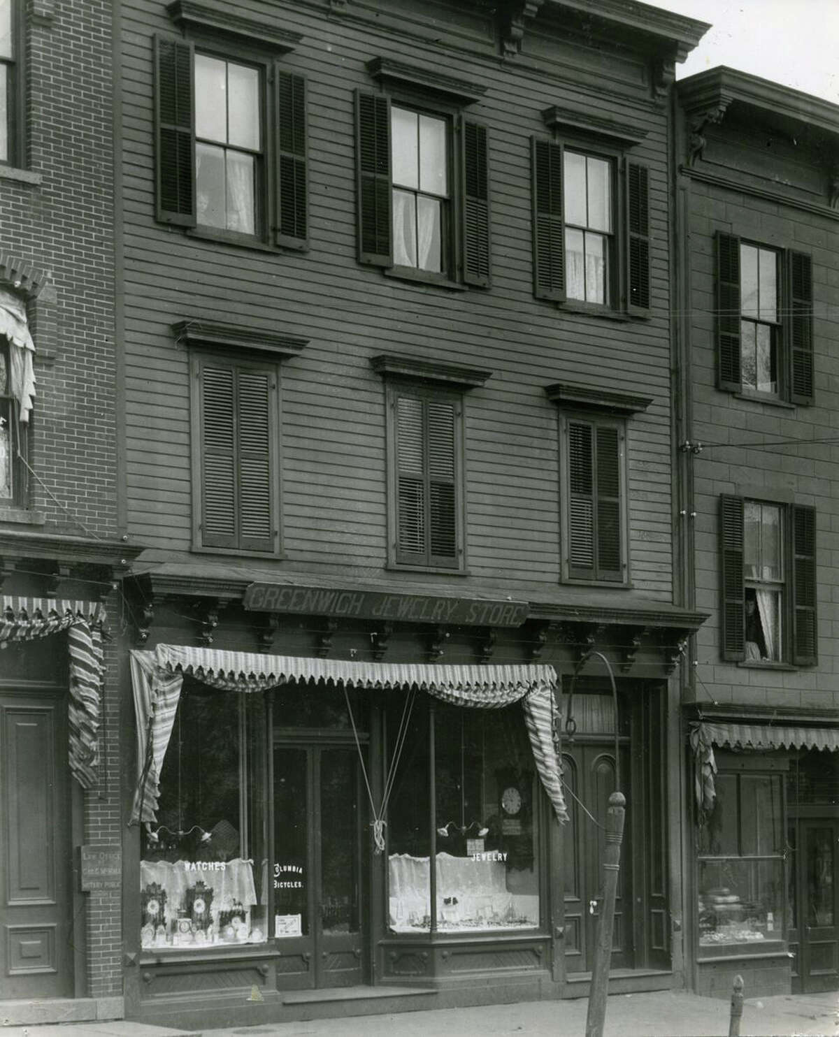 Main Street Greenwich: The history of Greenwich Avenue