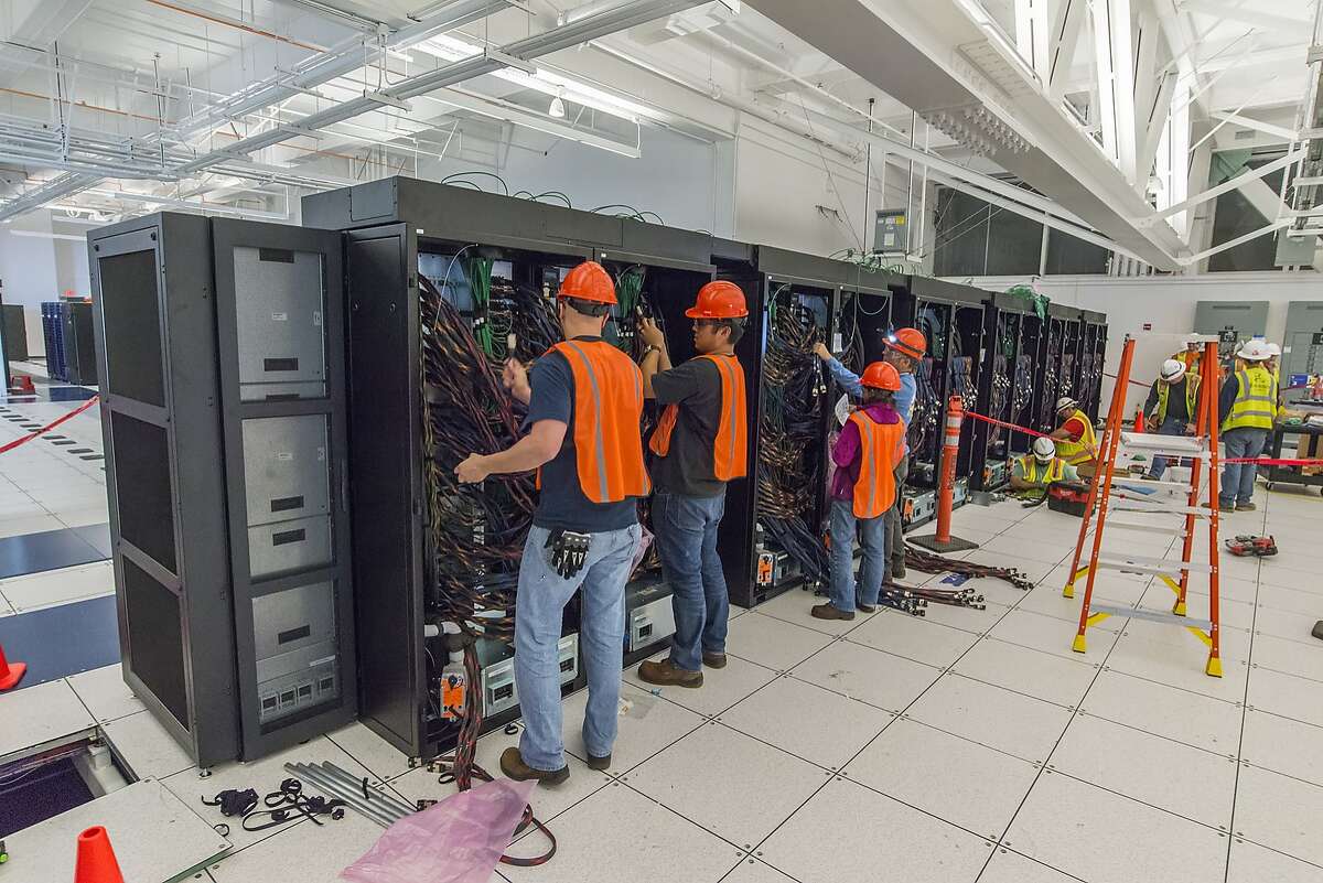 Hulking UC Berkeley computer lab sits awkwardly in neighborhood