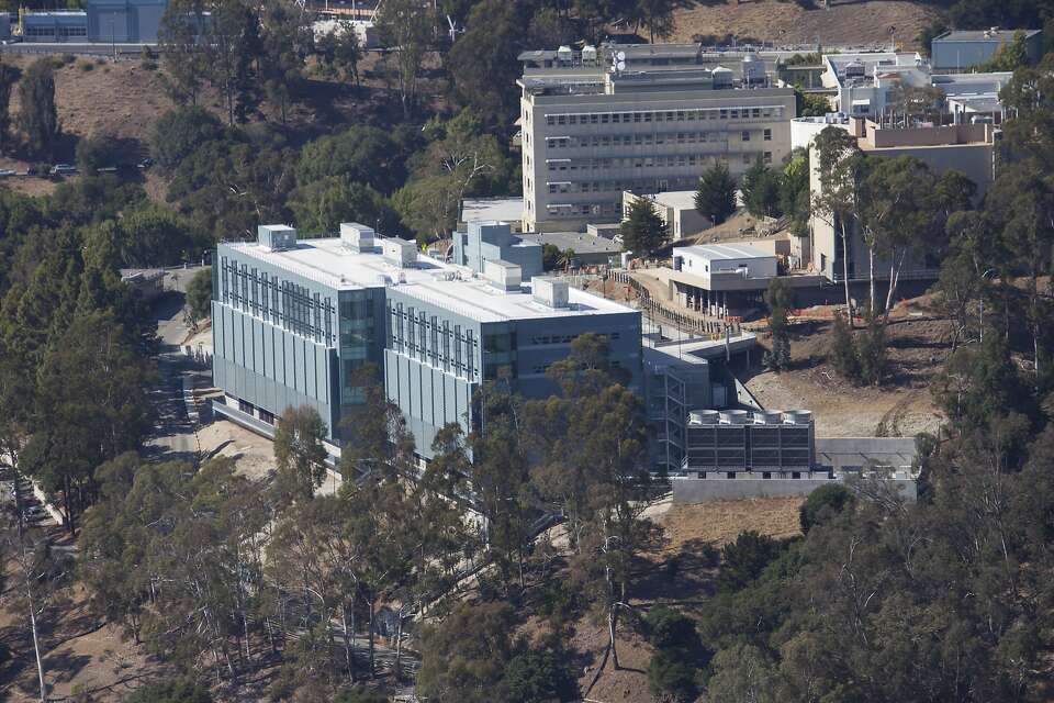 Hulking UC Berkeley computer lab sits awkwardly in neighborhood