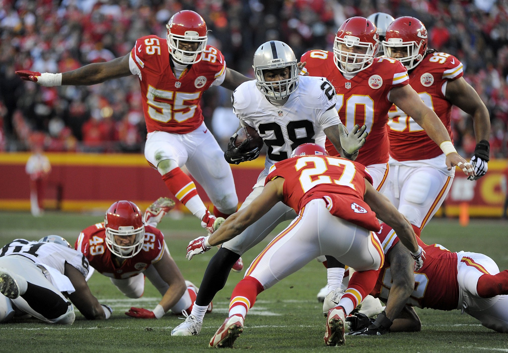 Stats & facts from Raiders-Chiefs