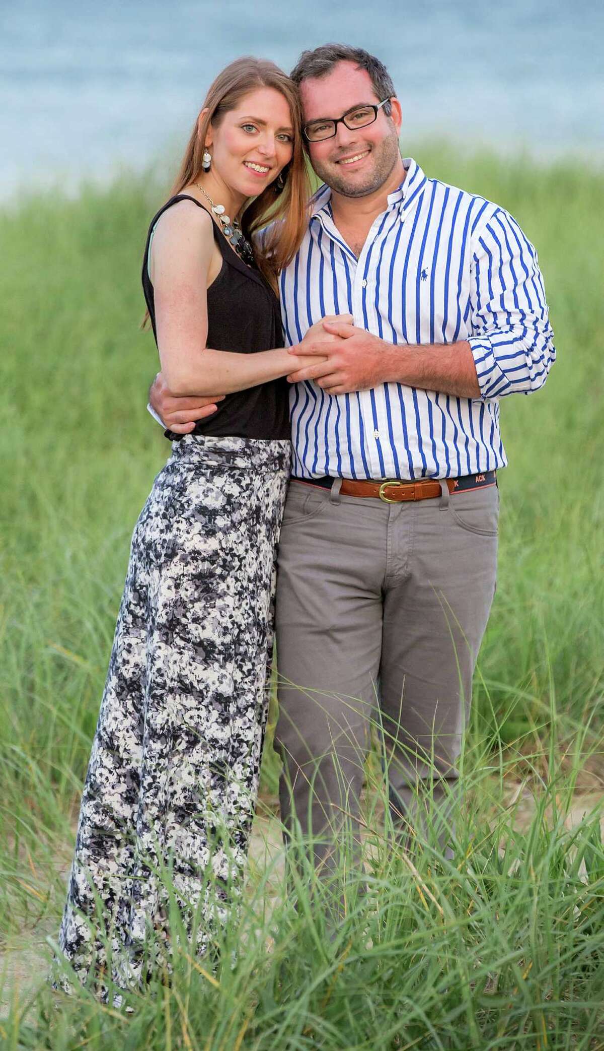 Sarah Maver engaged to Robin Schiller