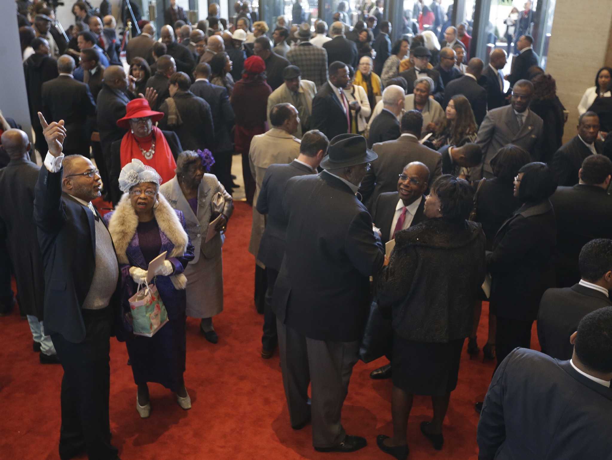 New mayor delivers inaugural speech