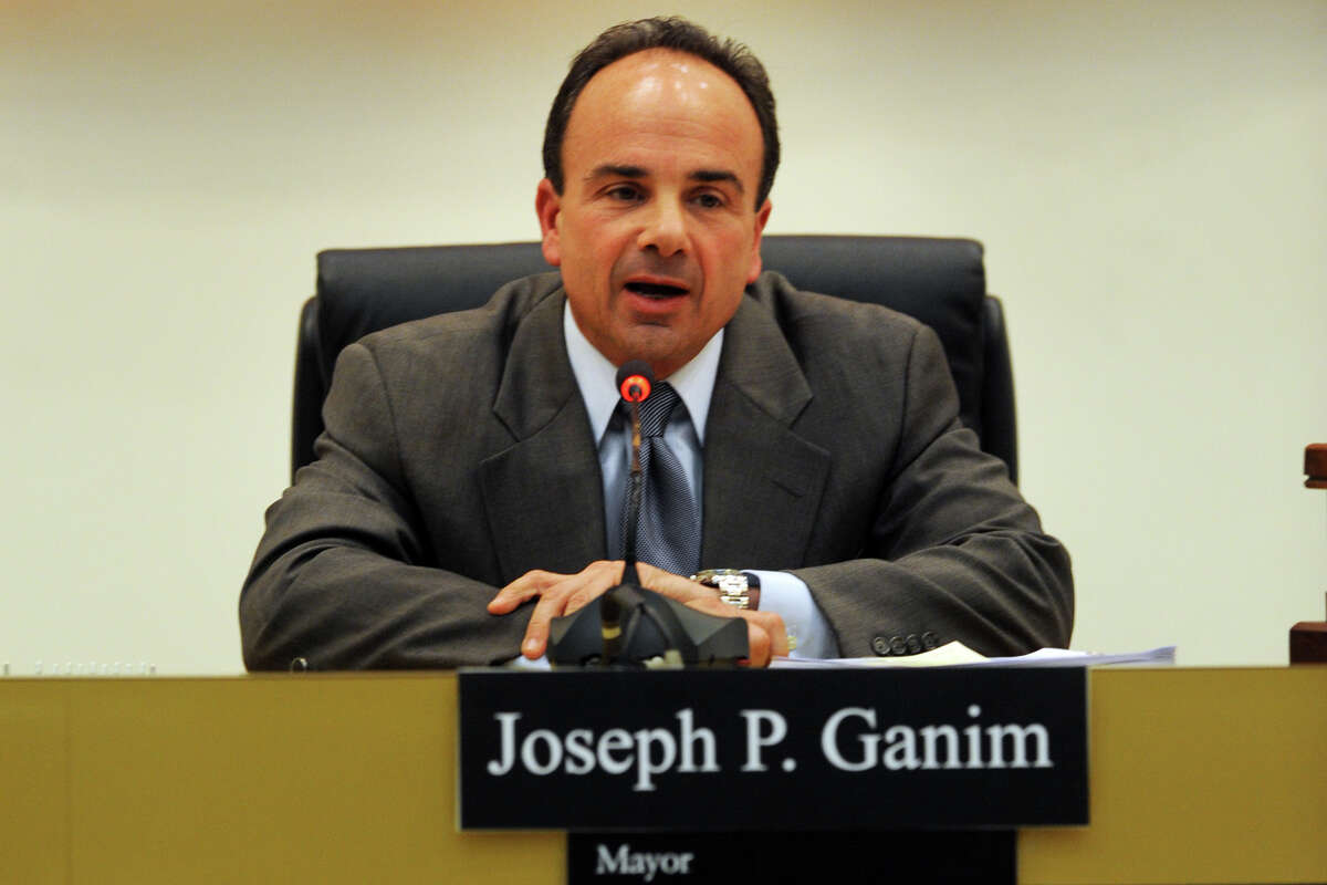 Ganim sidelines cop chief, fires assistant