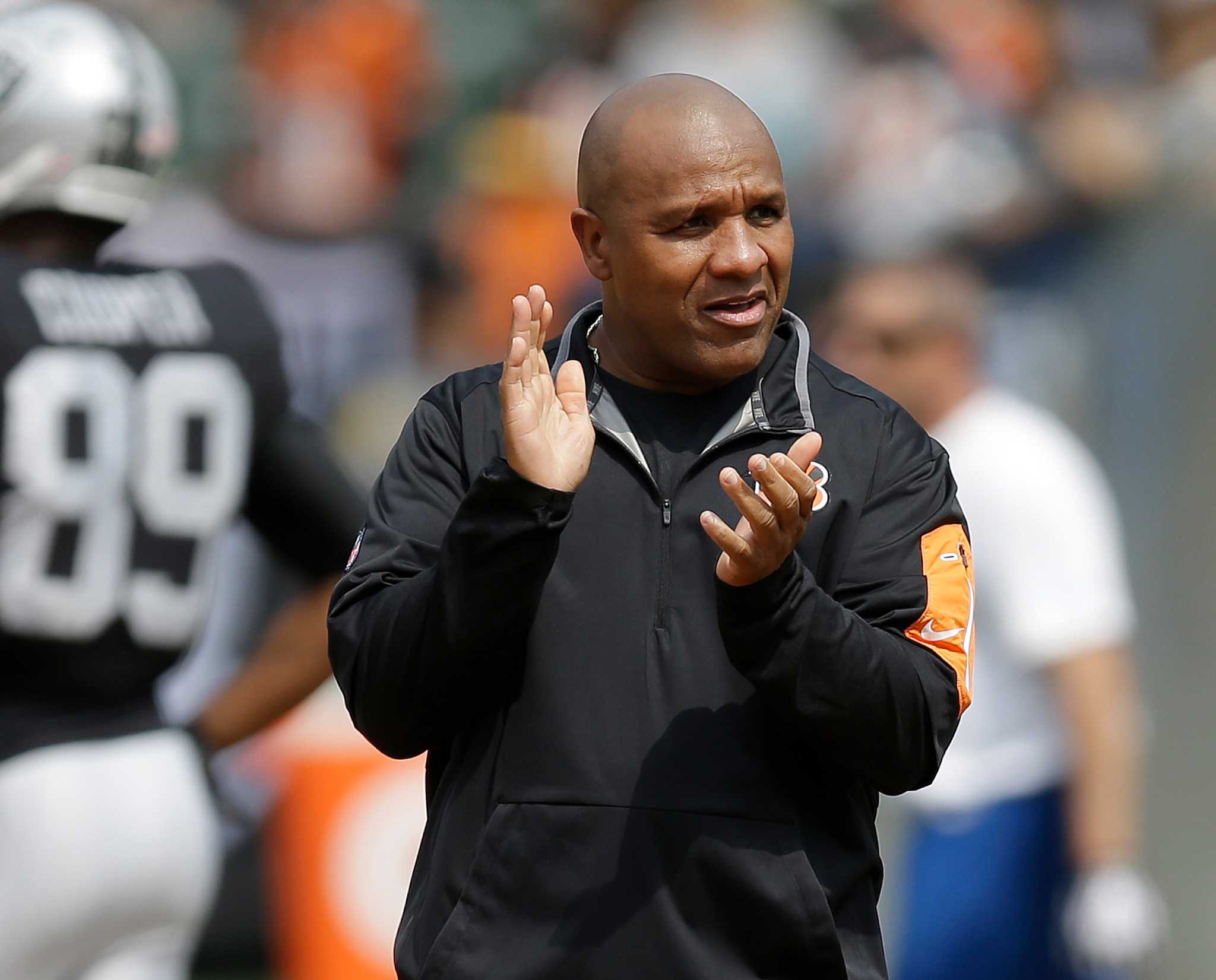 Report: 49ers request permission to interview Hue Jackson