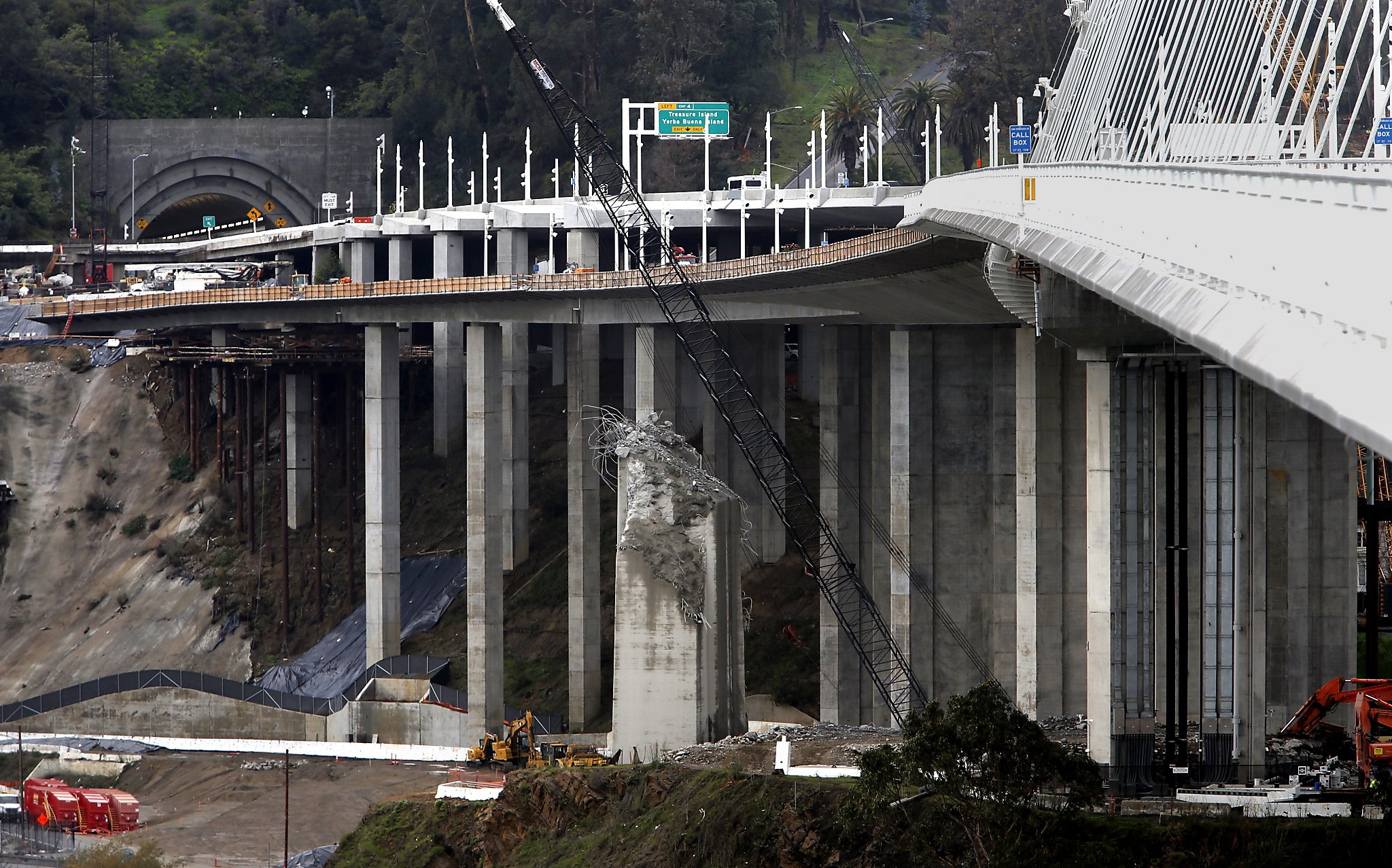 Bay Bridge bike path questions could bring further delays