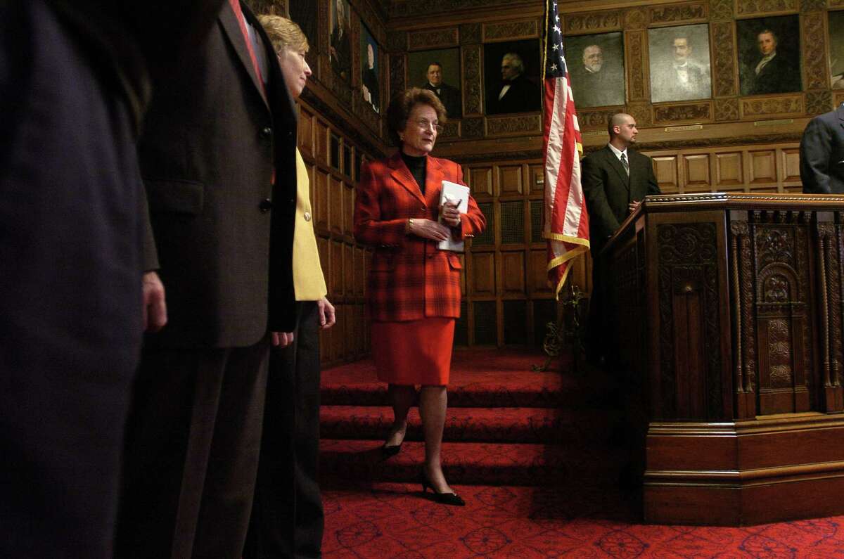 Judge Kaye recalled as 'a singular force'