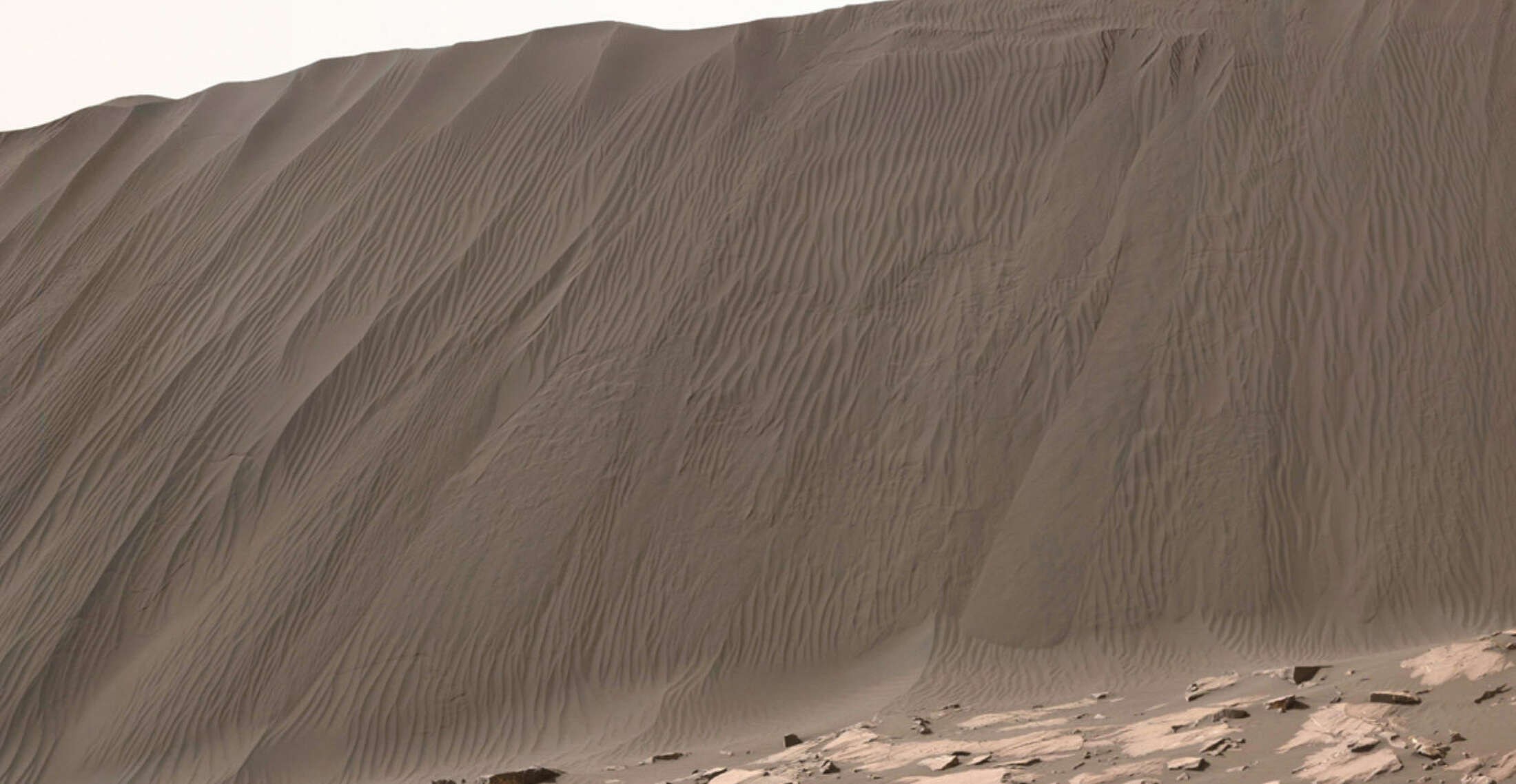 NASA releases breathtaking Mars panorama showing 'dark-sand' dune