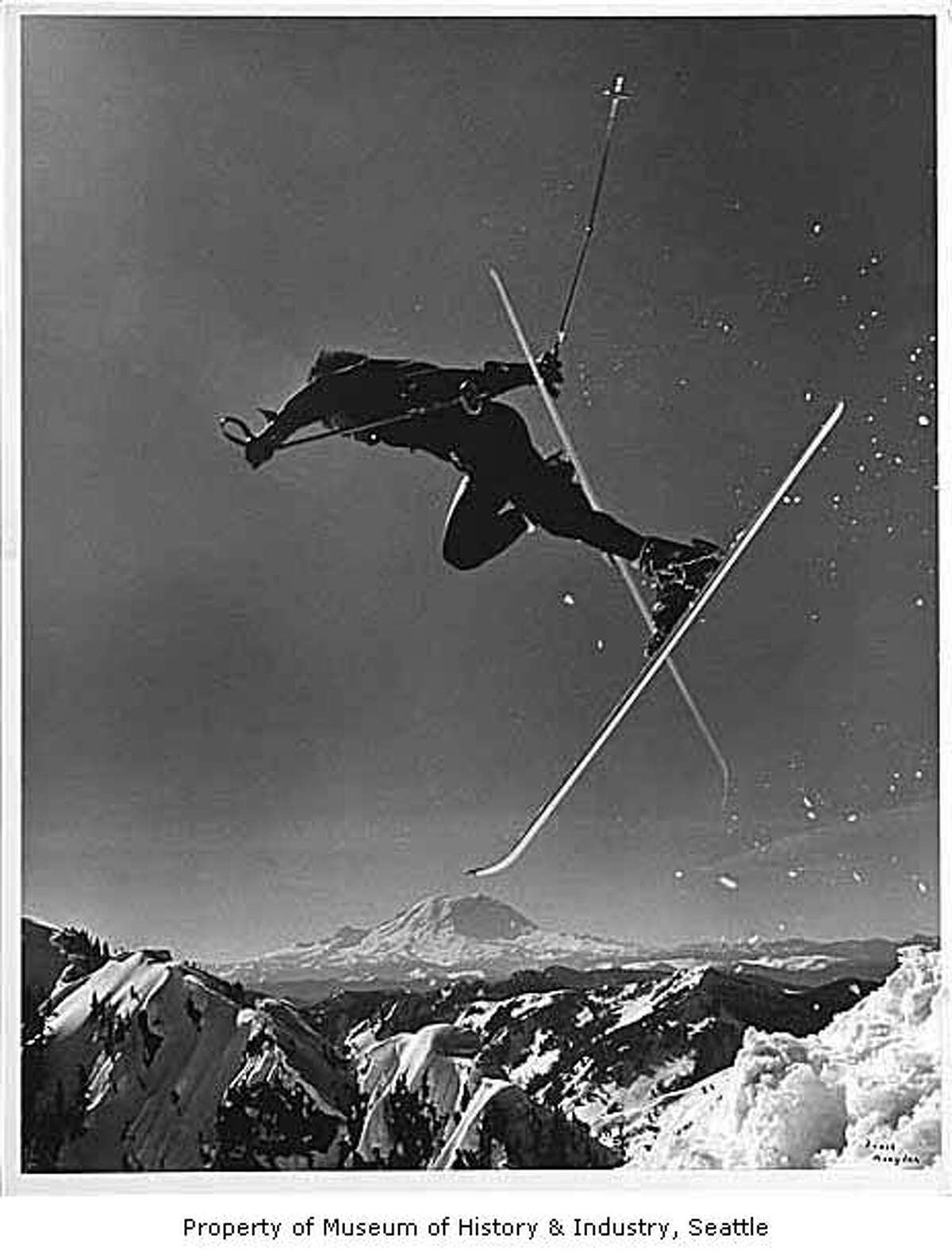 Early photos of skiing in the Northwest