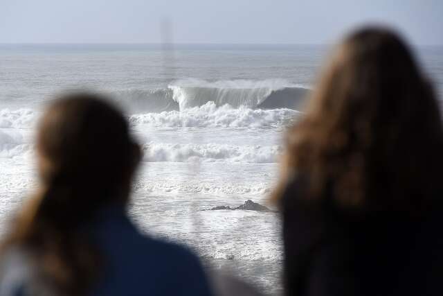 Monster 50-foot waves hit Northern California, professional surfers ...