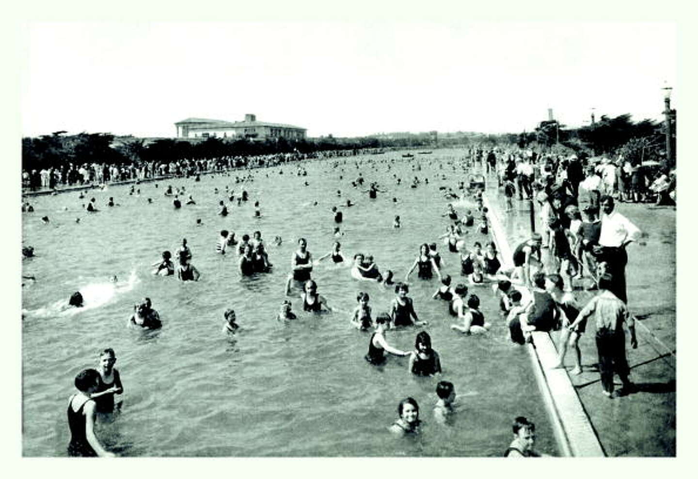 The largest pool in the U.S. was once in San Francisco