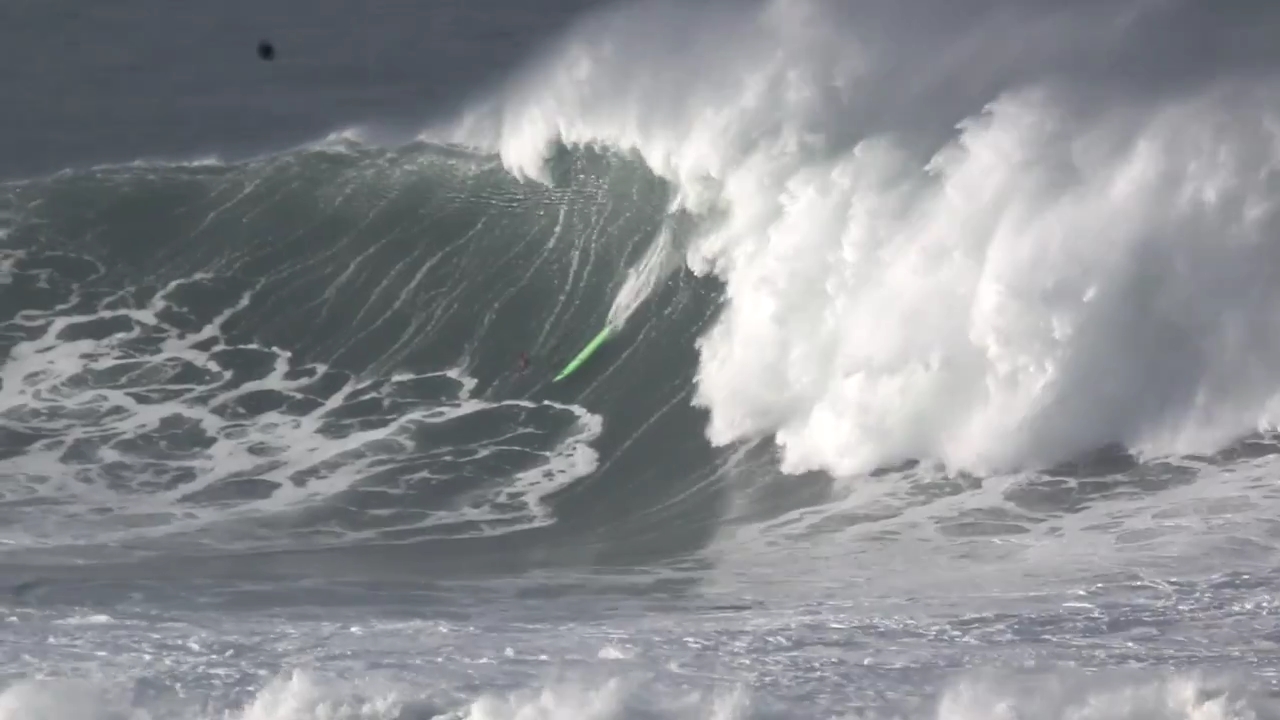 Garrett Mcnamara 90 Foot Wave