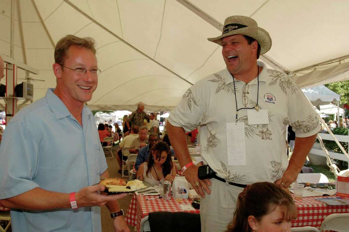 Watervliet homicide victim is ex-NFL player's son