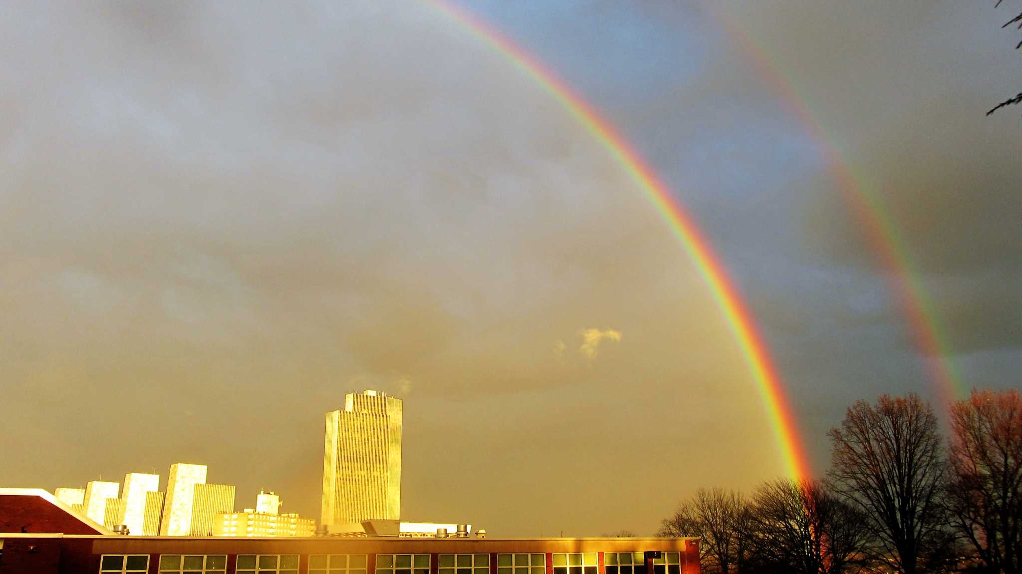 Temp hits record high in Albany