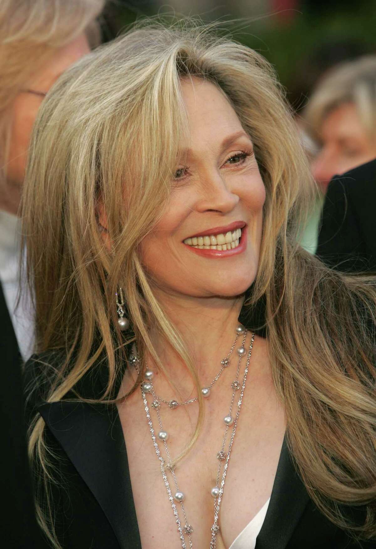 Faye Dunaway turns 76: Then and now