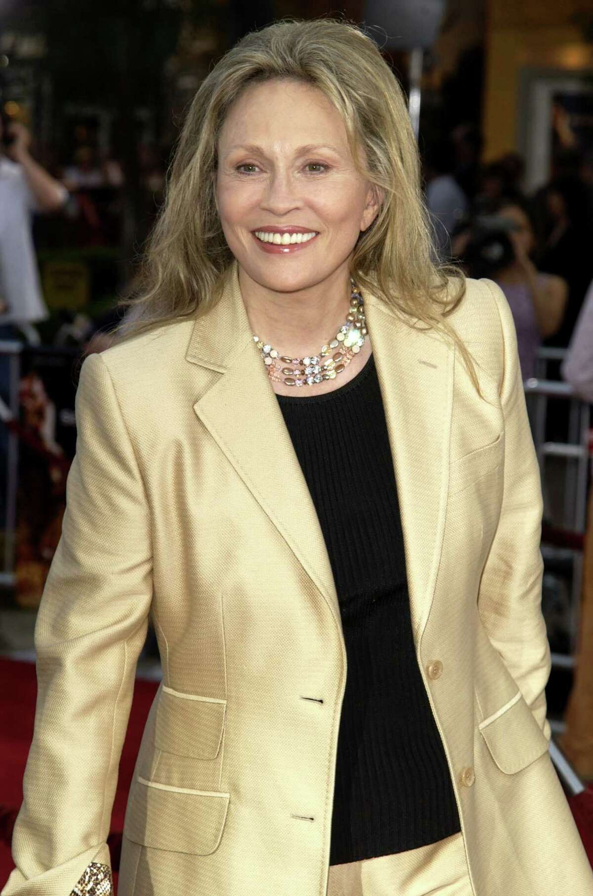 Faye Dunaway turns 76: Then and now