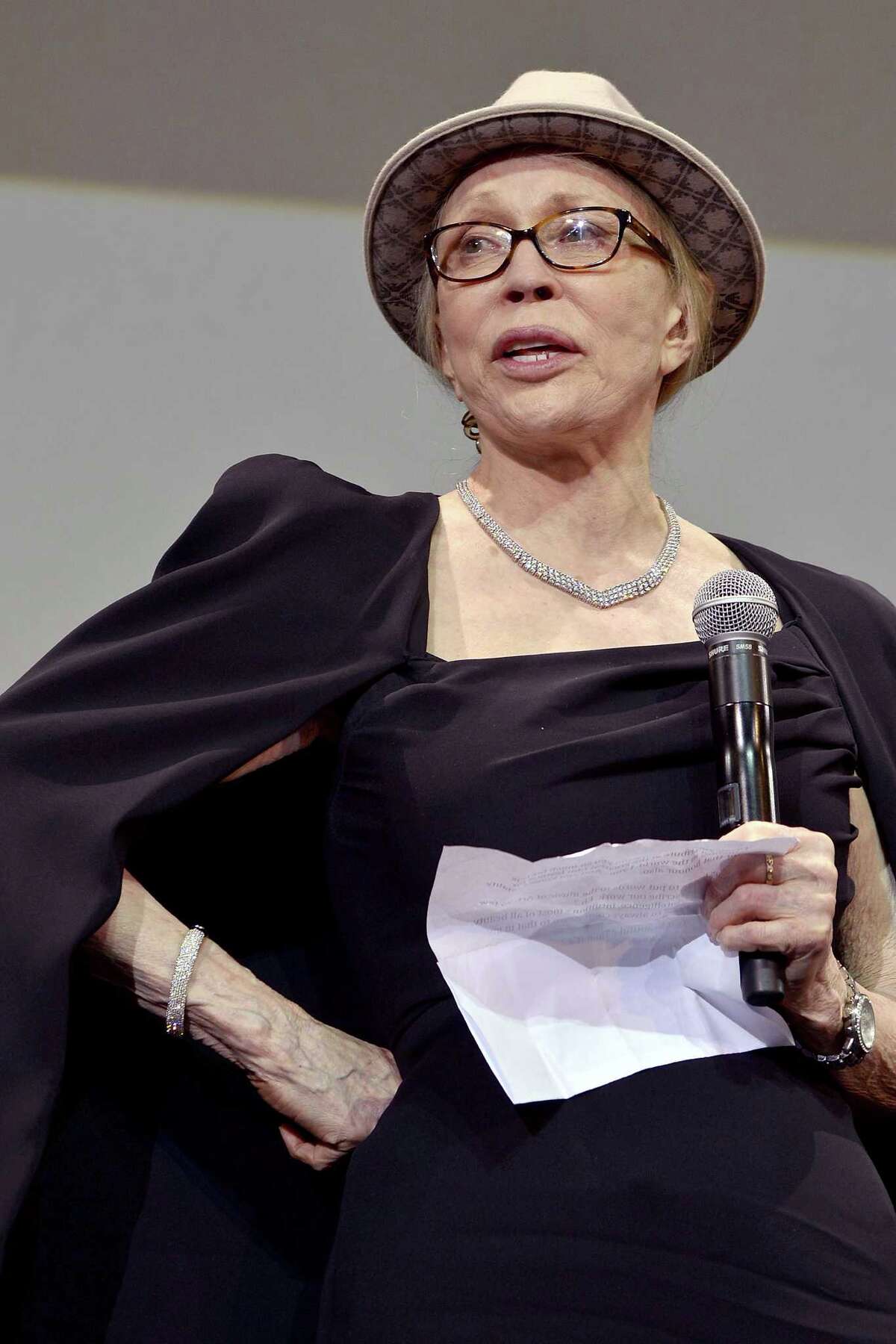 Faye Dunaway turns 76: Then and now