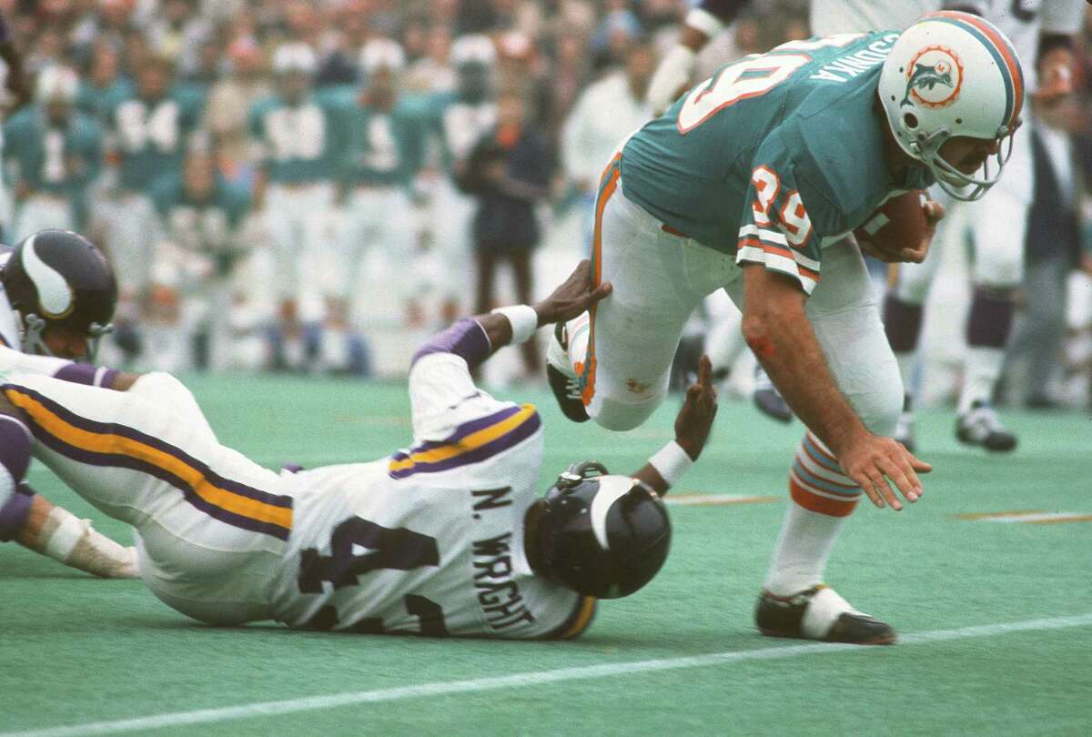 Legendary NFL coach Don Shula dead at 90