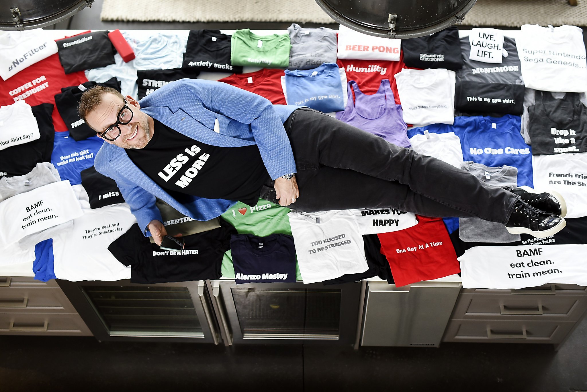 App launches quick-witted T-shirts