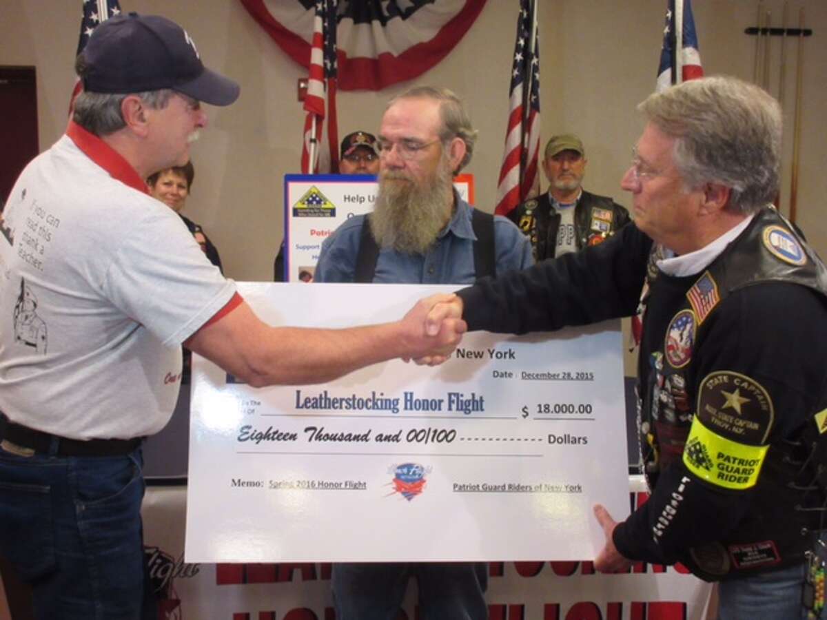 Patriot Guard Riders aid veteran' Honor Flight