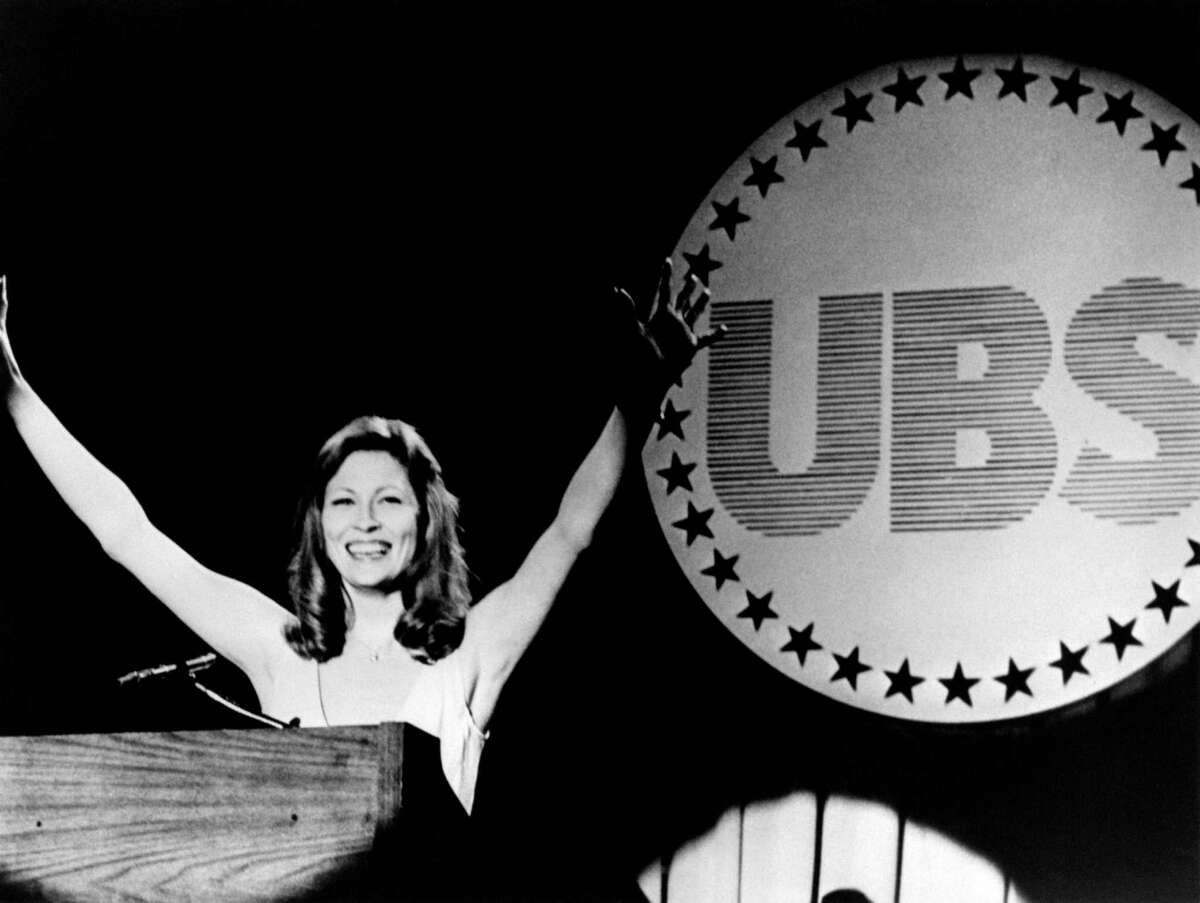 Faye Dunaway turns 76: Then and now