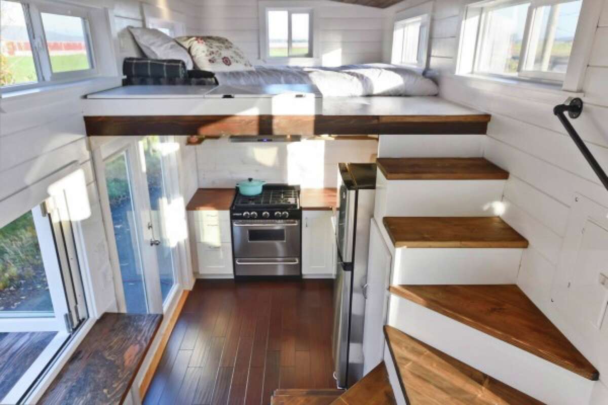 Bay Area couple finds affordable living with 162-square-foot tiny house