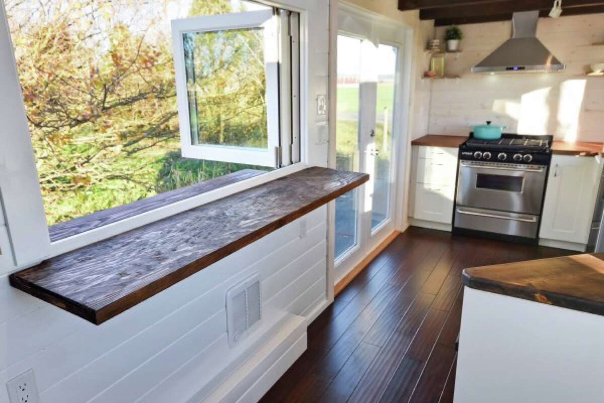 Bay Area couple finds affordable living with 162-square-foot tiny house