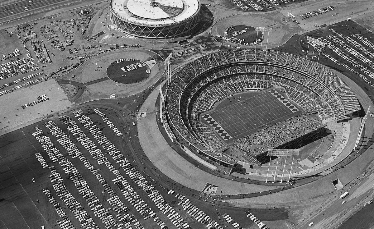 Raiders’ home headaches: From 1960 in S.F. to today