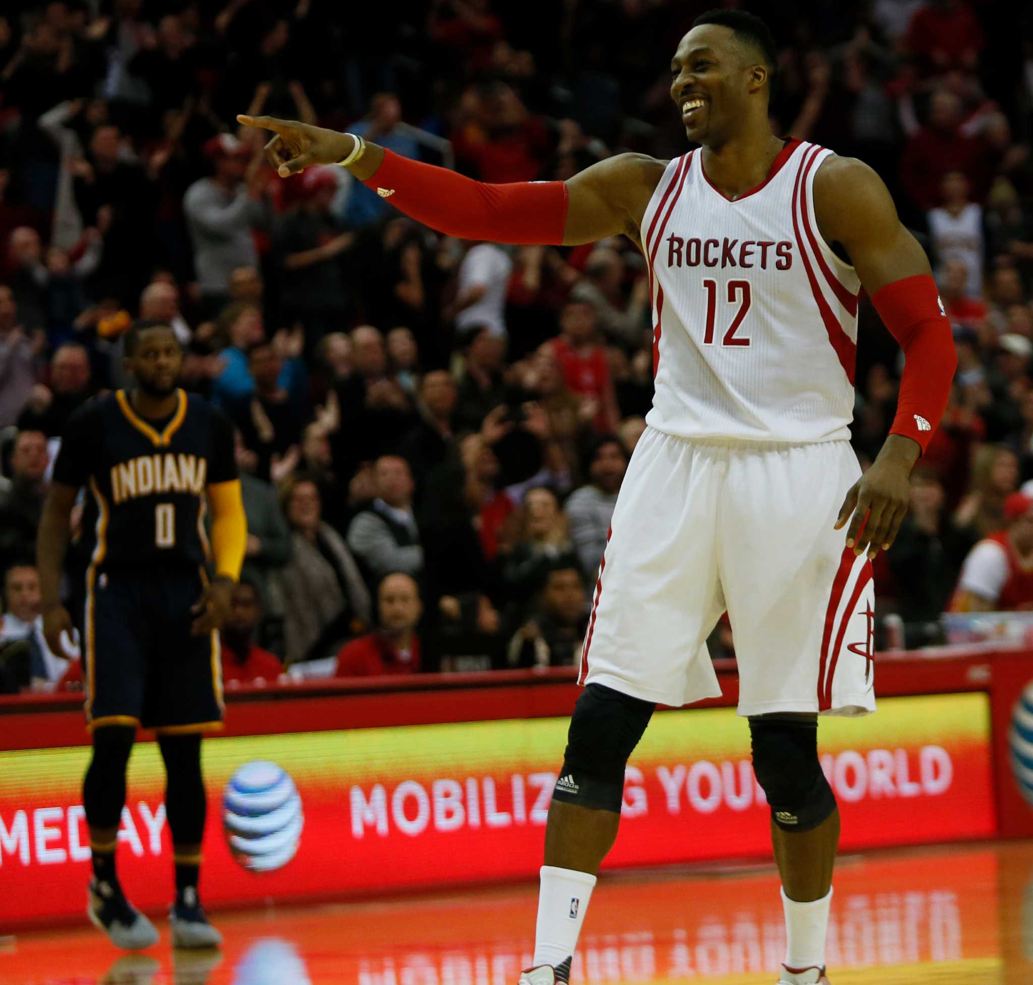 Rockets' underachievement, Howard's status cloud Morey's outlook