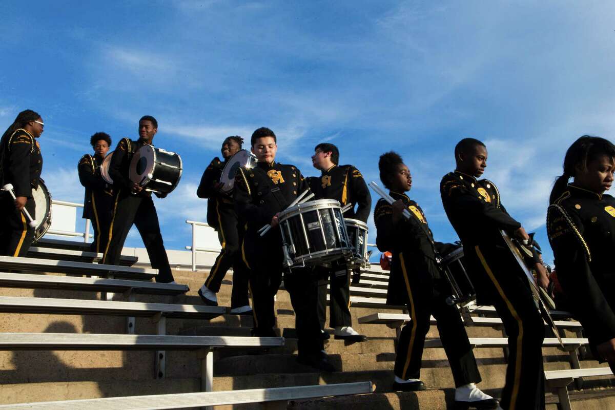 Battle of the bands, once more