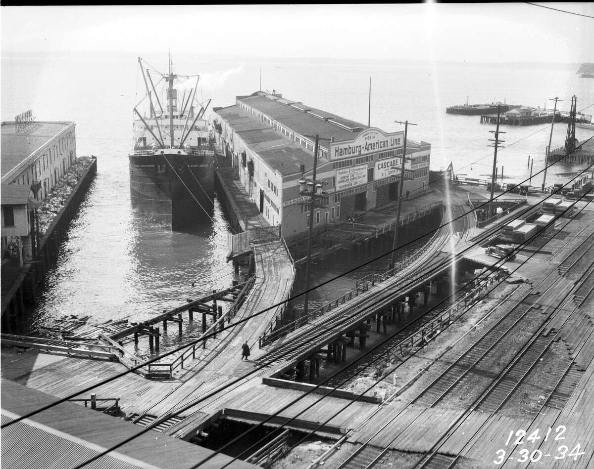 Seattle's waterfront through the years