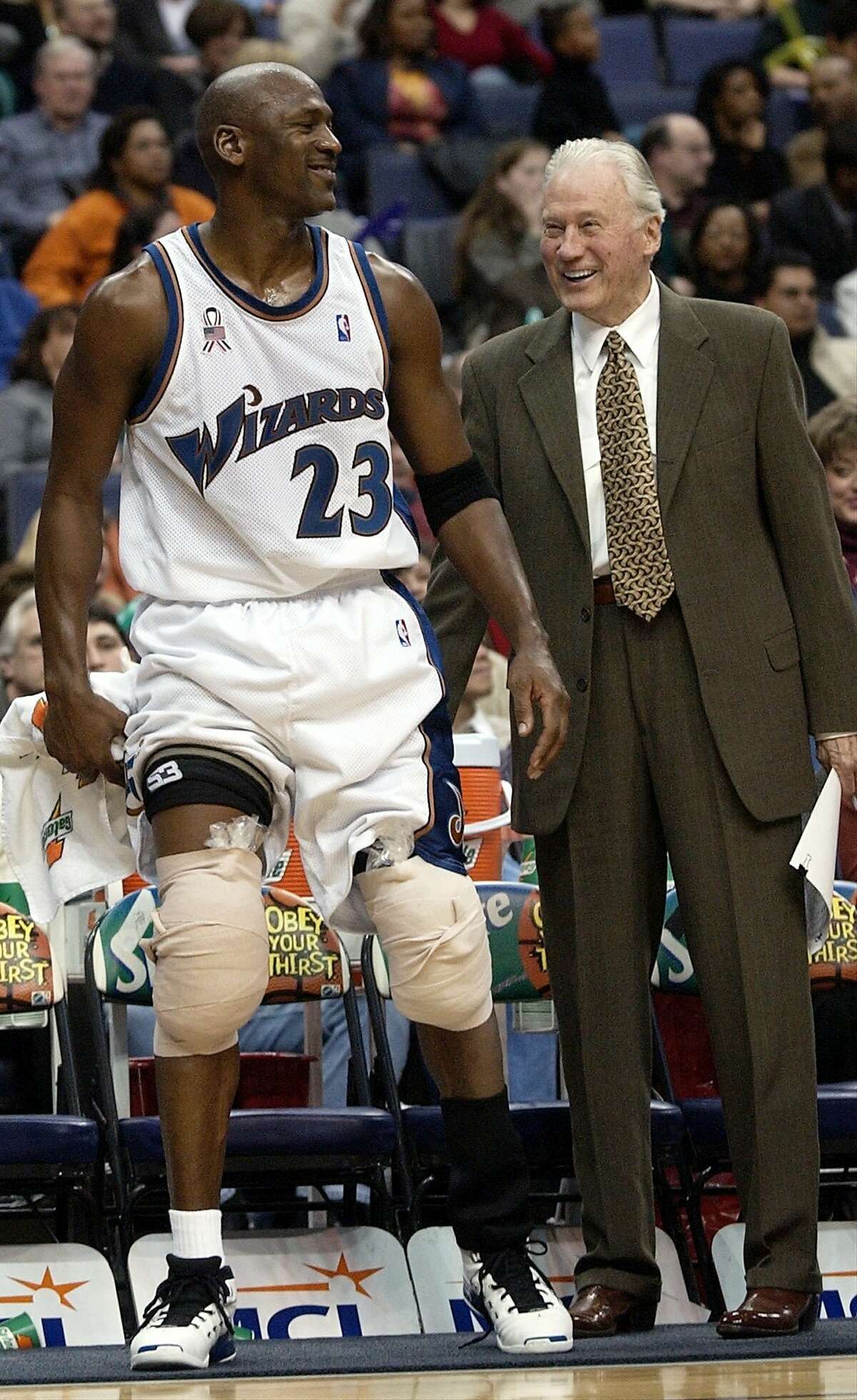 Ex-Warriors coach John Bach, 91, dies