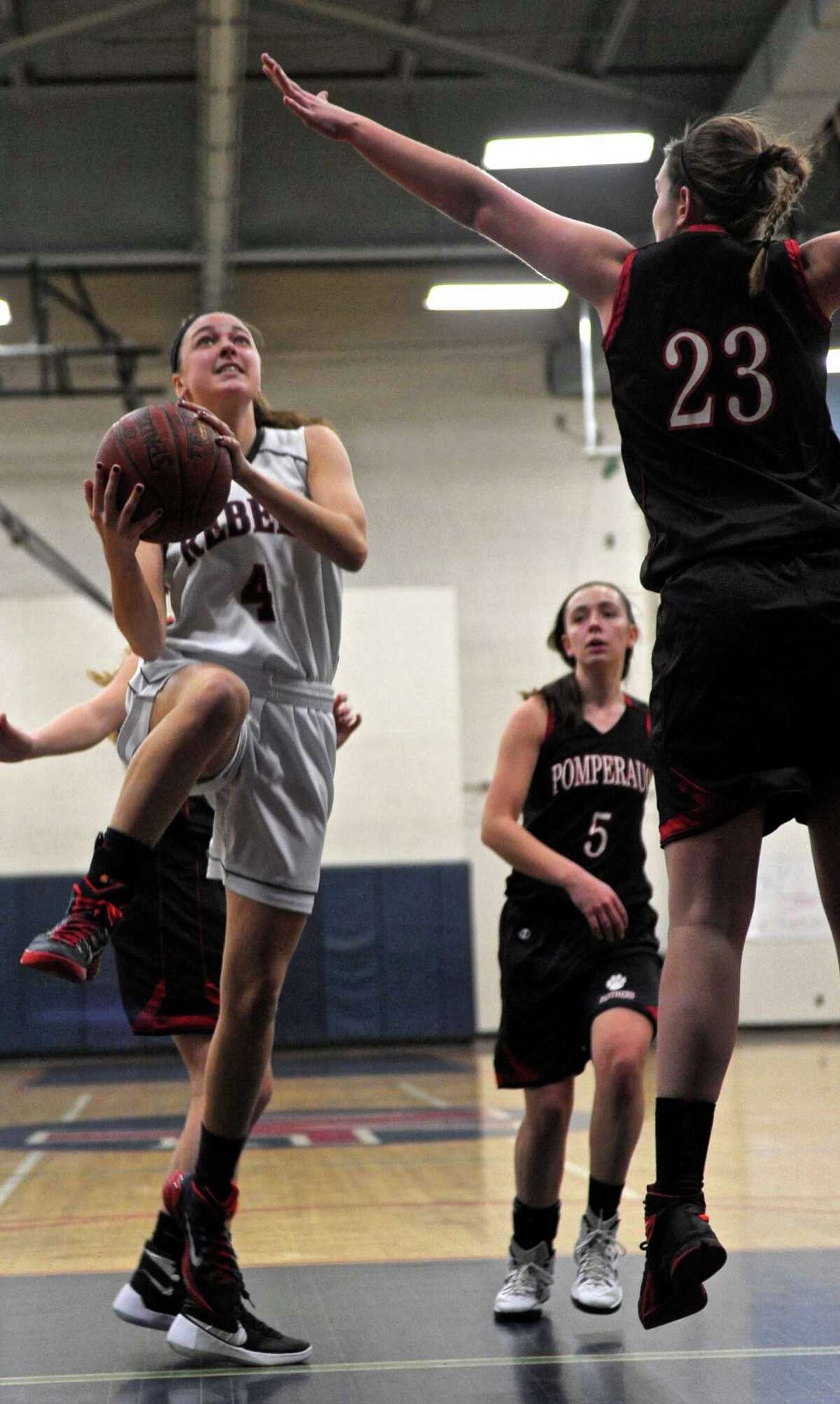 New Fairfield girls topple Pomperaug
