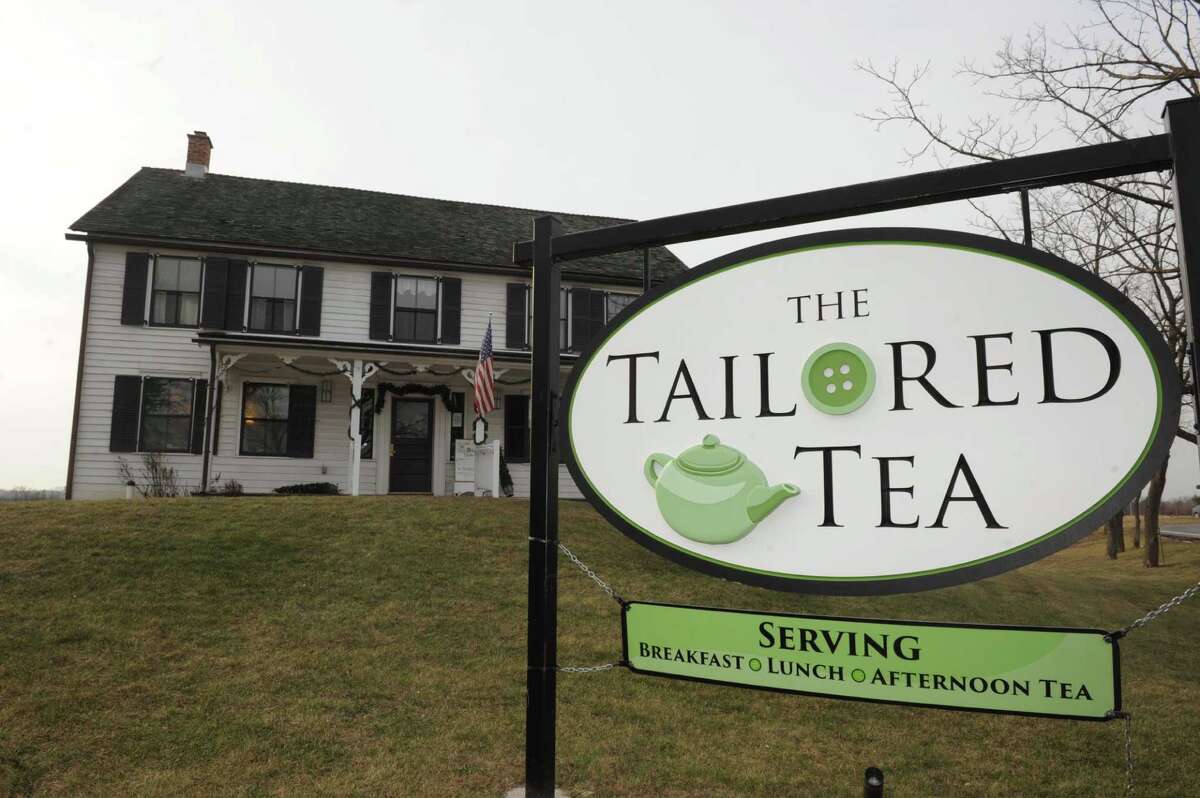 Local tea shops cater to fans of world's 'most-consumed' beverage