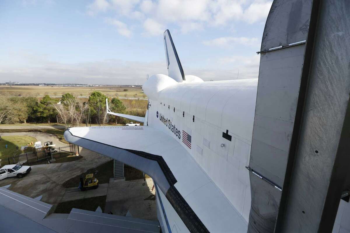 Sneak peek: See Space Center's new, colossal exhibit 'Independence Plaza'