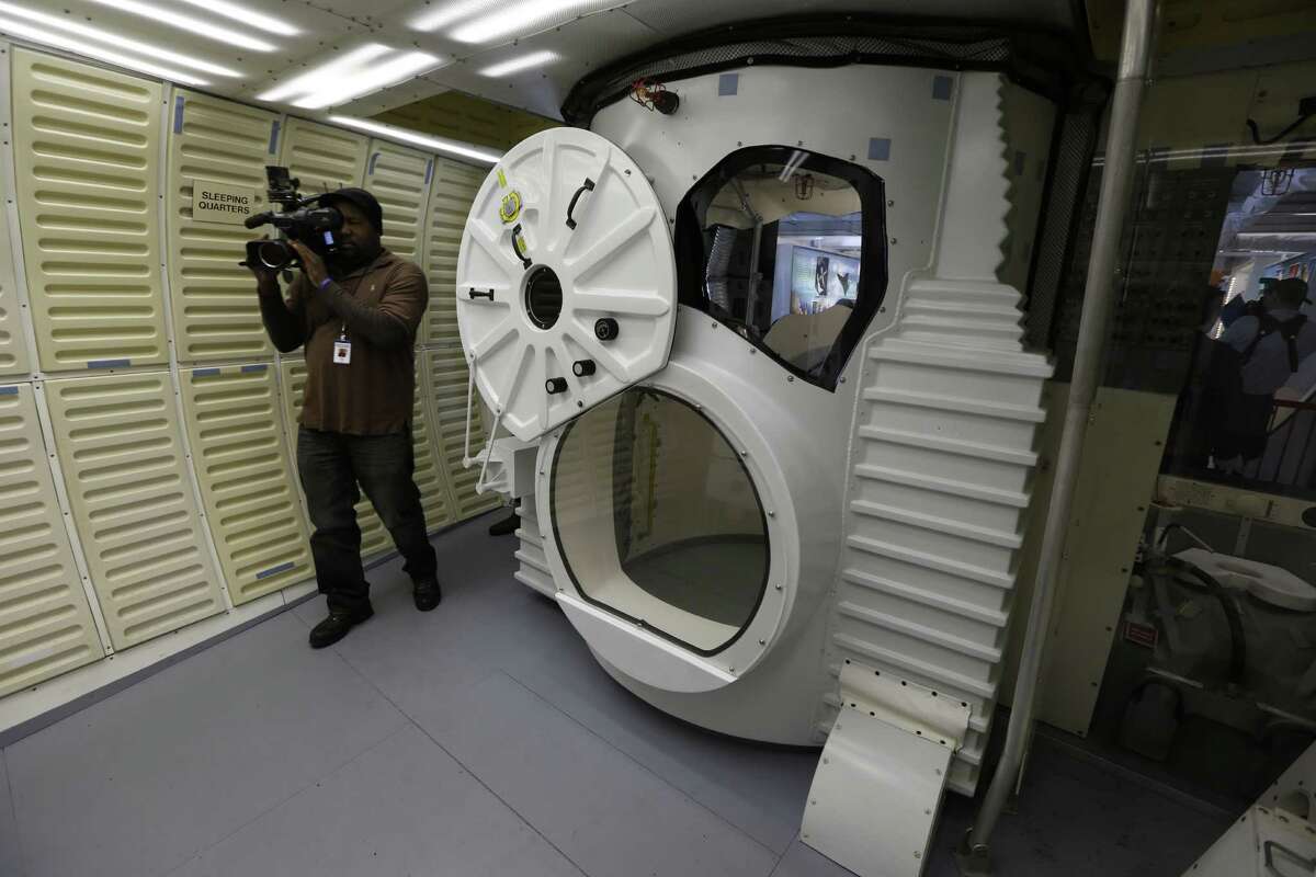 Sneak peek: See Space Center's new, colossal exhibit 'Independence Plaza'