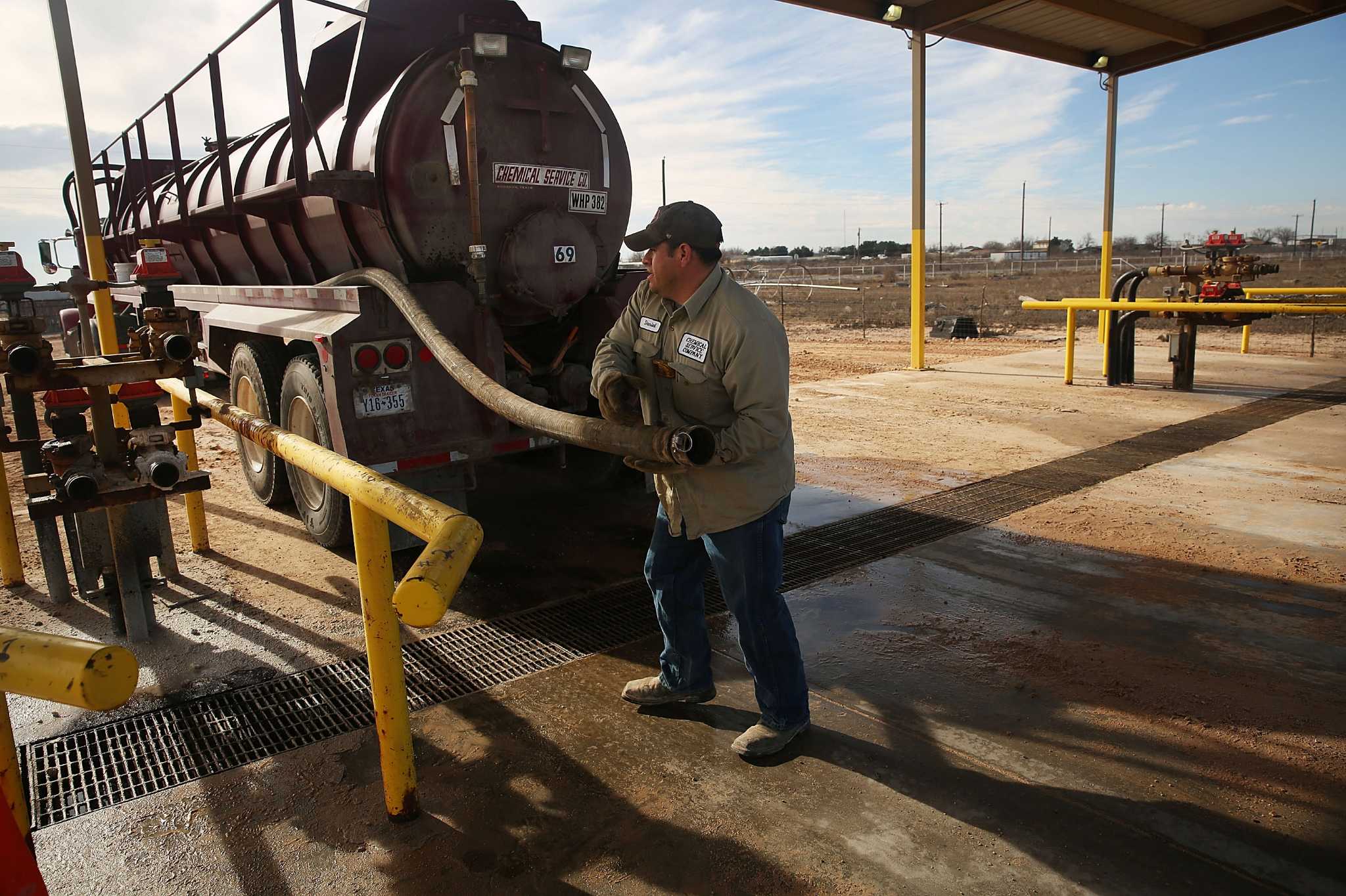 Halcón Resources sells Permian water infrastructure for $325M
