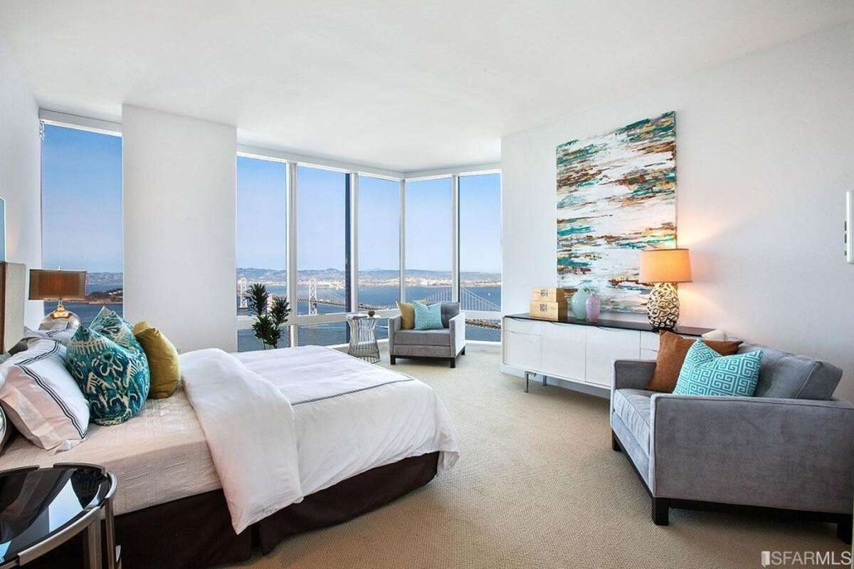 SF’s landmark tower for rich and famous is sinking and tilting