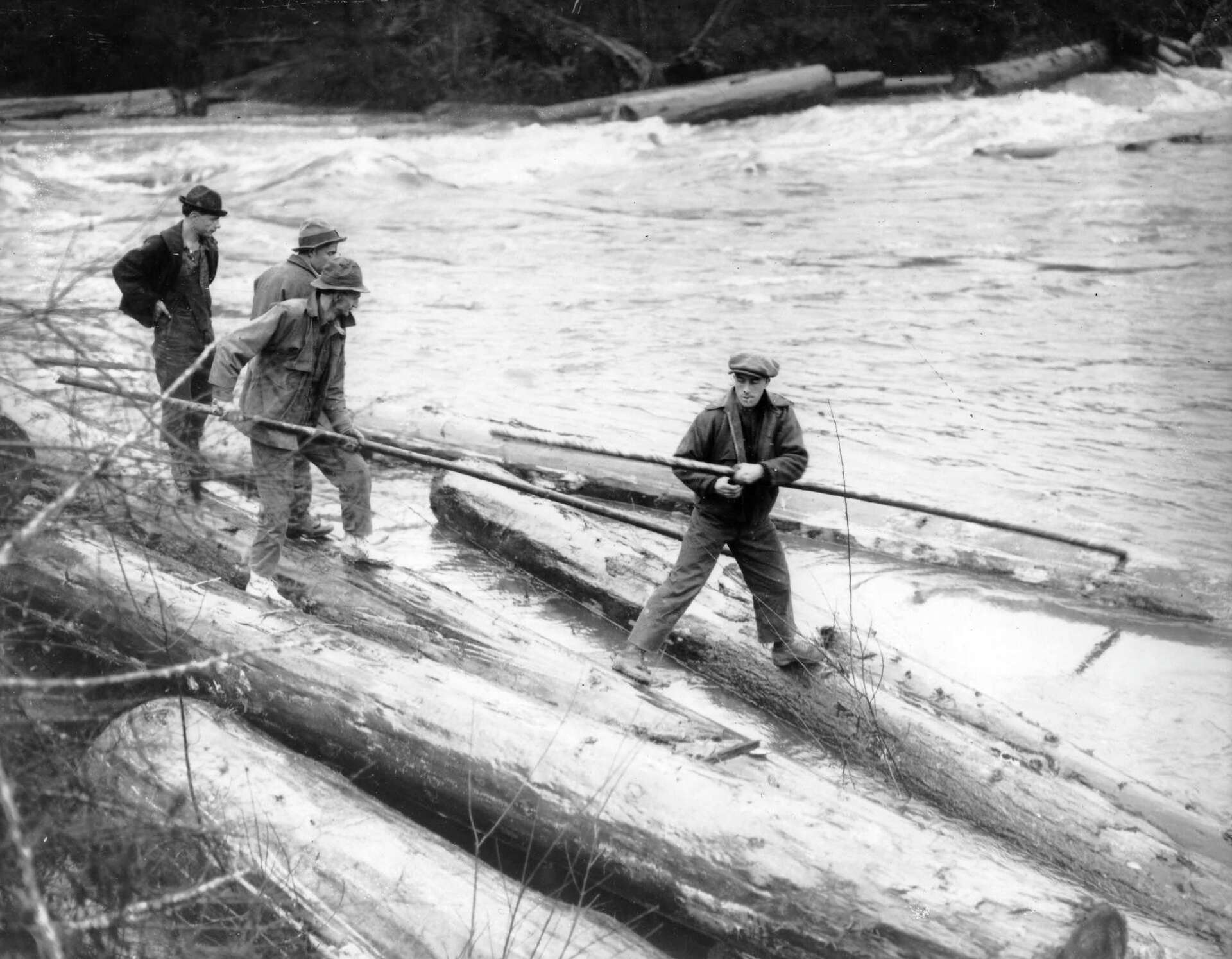 Photos: A tale of the Northwest's logging past