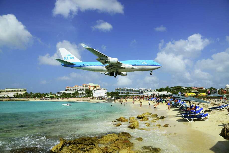 KLM Boeing 747 will no longer be flying into St. Maarten - Houston ...