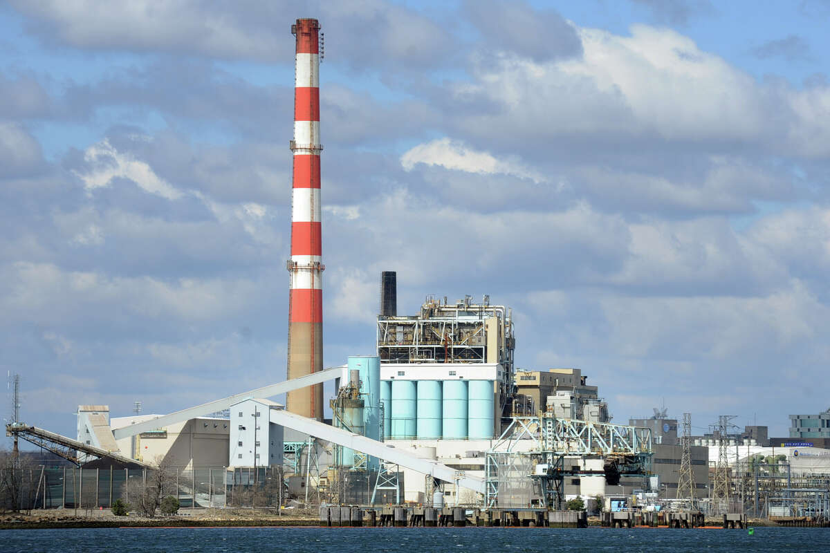 Hearing set for deal to close Bridgeport power plant
