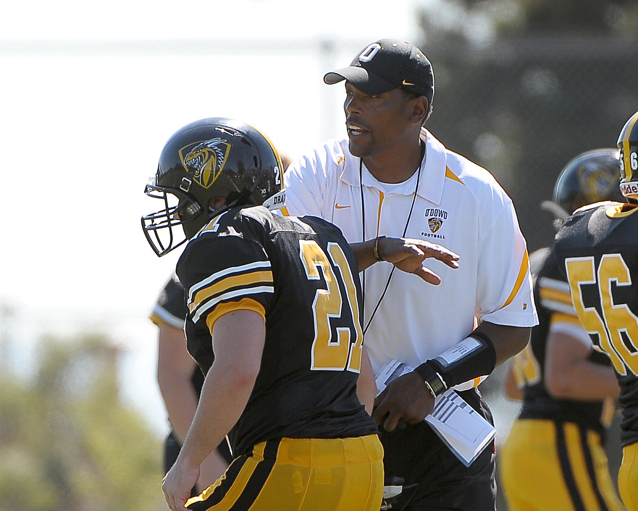 Report: Nickerson back in Bay Area to coach 49ers LBs