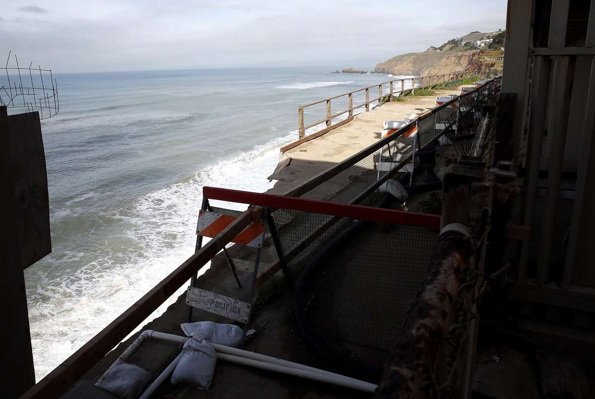 As Pacifica cliff crumbles, sadness and anger over evacuation order