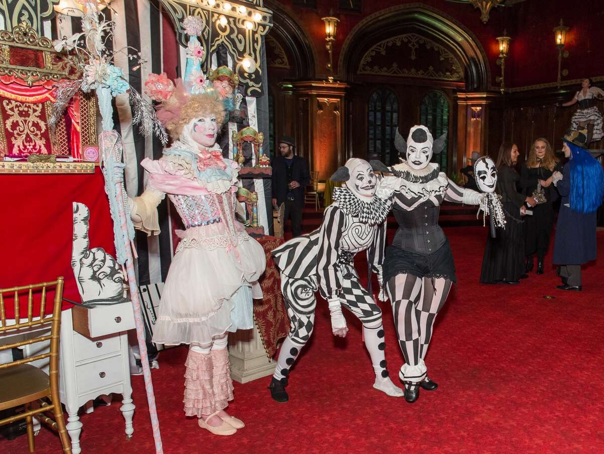 San Francisco steps out in their finest costumes for the 2016 Edwardian ...