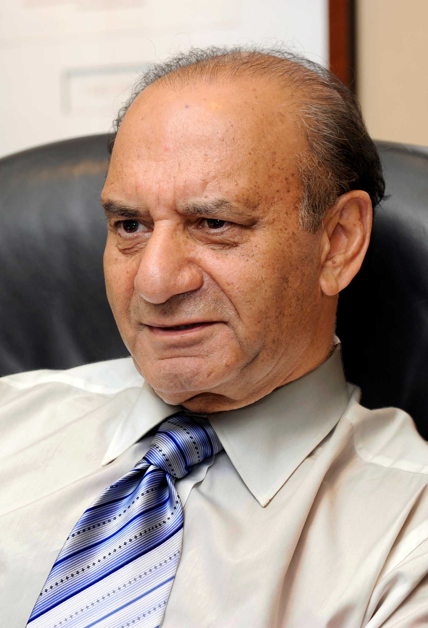 Ethan Allen profit beats estimates; partners with Disney