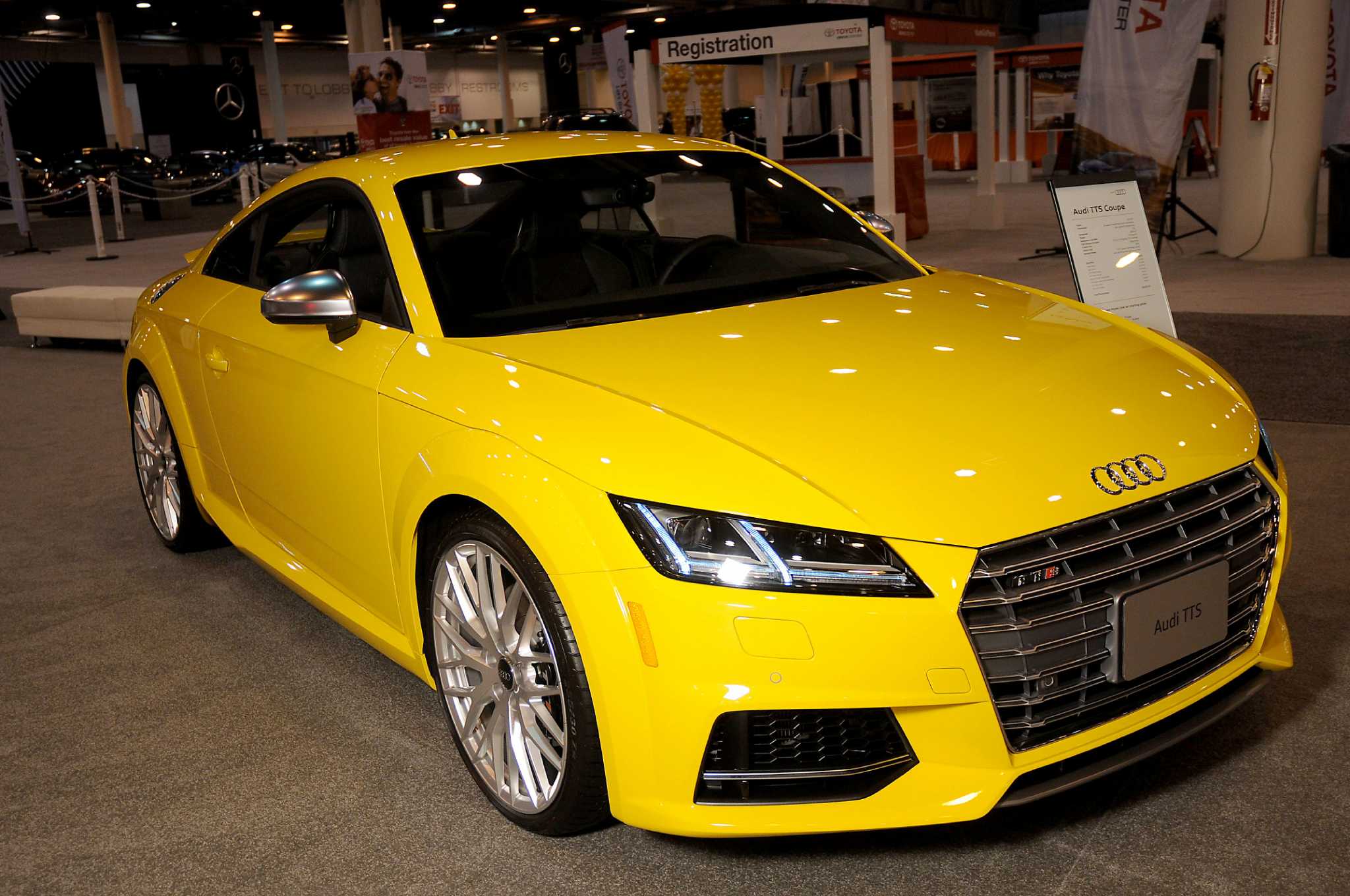 WardsAuto names the 10 best interiors for 2016 models