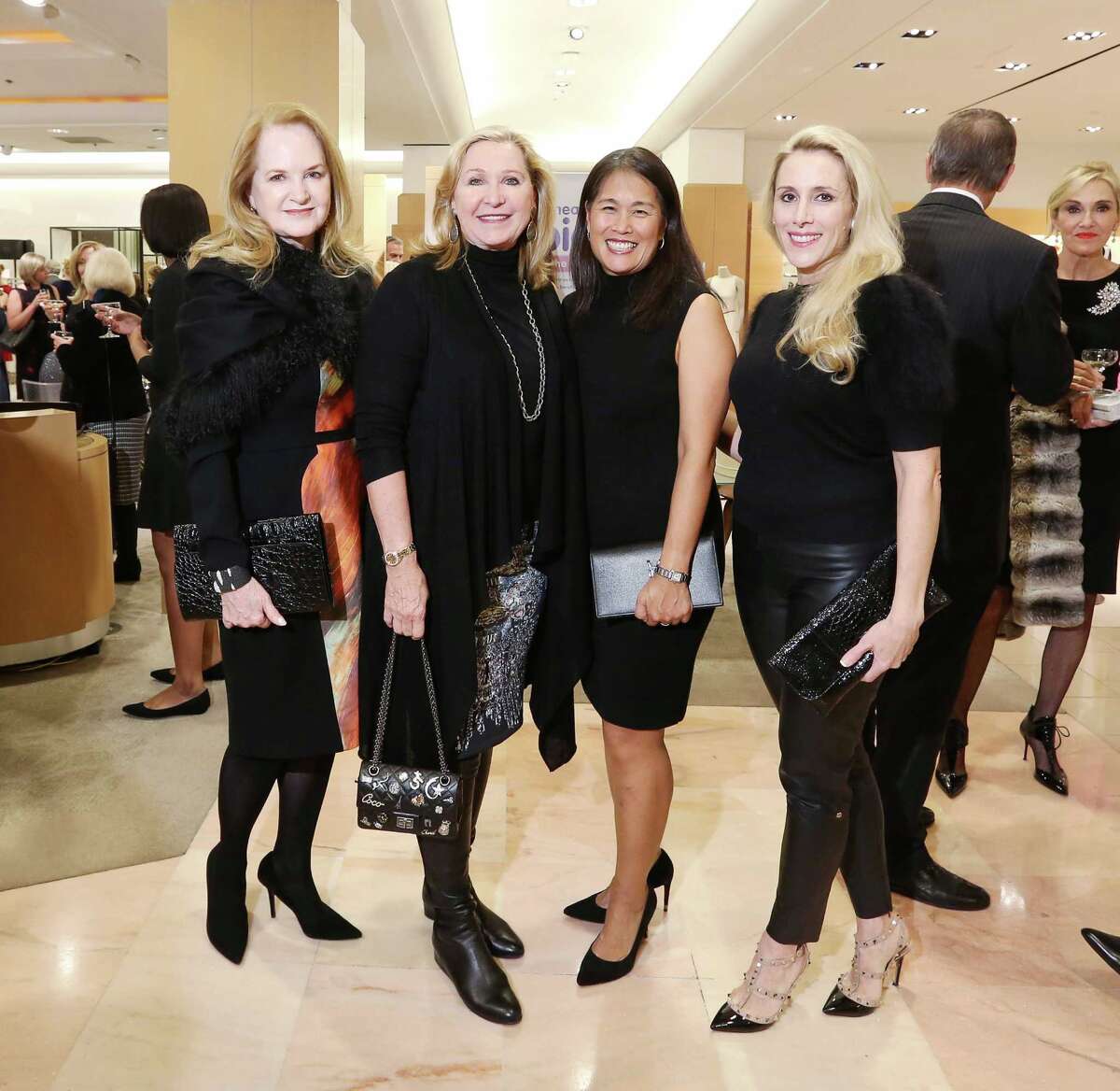 10 make Chronicle's Best Dressed list